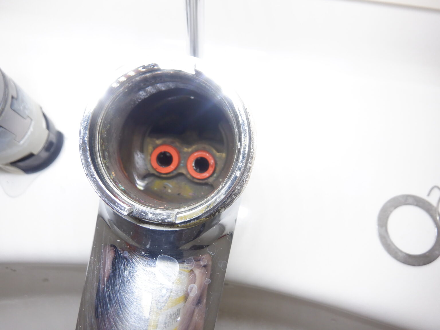 TOTO TLF31UX【ｶｰﾄﾘｯｼﾞ交換】 ﾆｭｰﾌｧﾐﾘｰｼﾘｰｽﾞ 洗面ｼﾝｸﾞﾙﾚﾊﾞｰ水栓 水漏れ修理 ※TLF31UDX､TLF31U1DXも対象 | あなたにも出来るかも？水道 ...