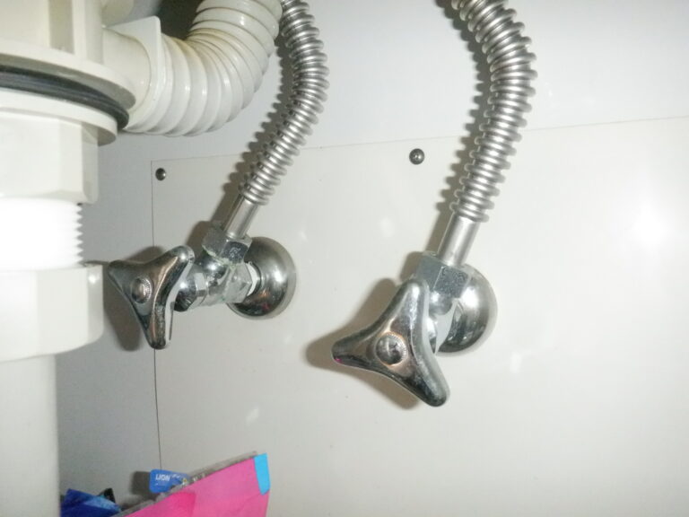 KVK KM315（G・GT）【ﾊﾞﾙﾌﾞｶｰﾄﾘｯｼﾞ交換手順】洗面ｼﾝｸﾞﾙﾚﾊﾞｰ水栓 水漏れ修理方法 ※洗面化粧台 ﾀｶﾗｽﾀﾝﾀﾞｰﾄﾞ | あなたにも出来るかも？水道修理のブログ