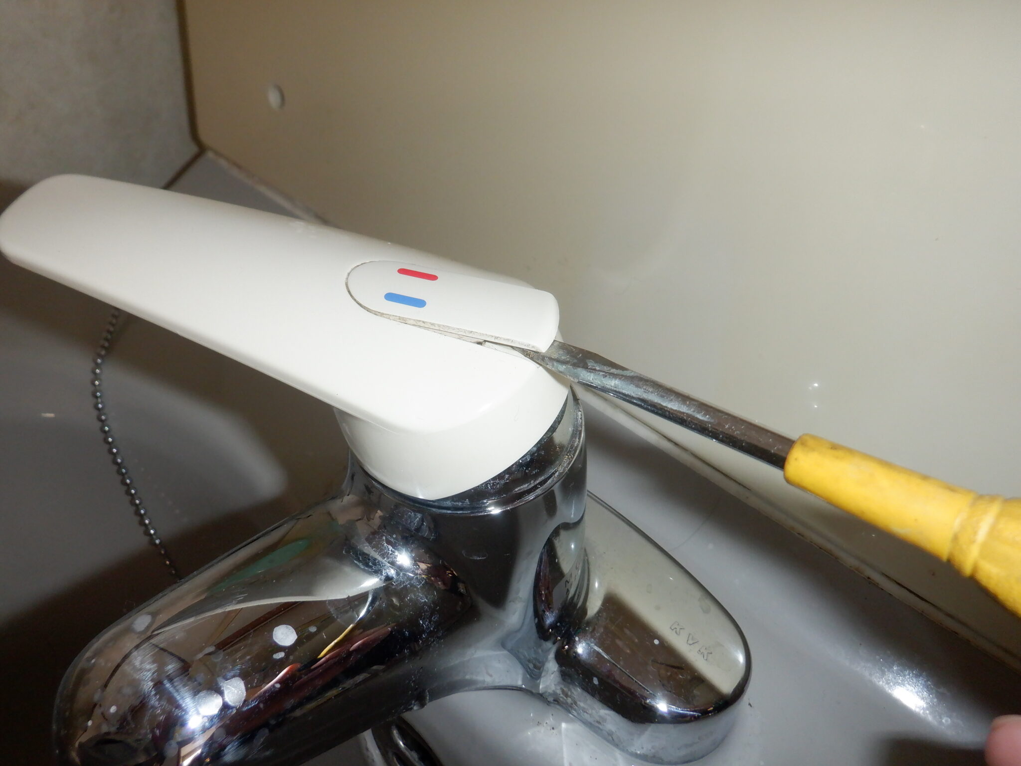 KVK KM315（G・GT）【ﾊﾞﾙﾌﾞｶｰﾄﾘｯｼﾞ交換手順】洗面ｼﾝｸﾞﾙﾚﾊﾞｰ水栓 水漏れ修理方法 ※洗面化粧台 ﾀｶﾗｽﾀﾝﾀﾞｰﾄﾞ | あなたにも出来るかも？水道修理のブログ