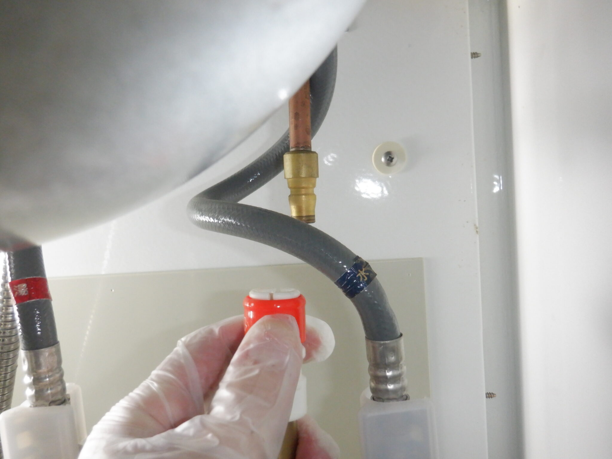 MYM FA244HU16【ｼｬﾜｰﾎｰｽ交換・ｶｰﾄﾘｯｼﾞ交換】 洗面洗髪ｼｬﾜｰ水栓（ﾀｶﾗｽﾀﾝﾀﾞｰﾄﾞ洗面台仕様）ｼｬﾜｰﾎｰｽ水漏れ | あなたにも出来るかも？水道修理のブログ