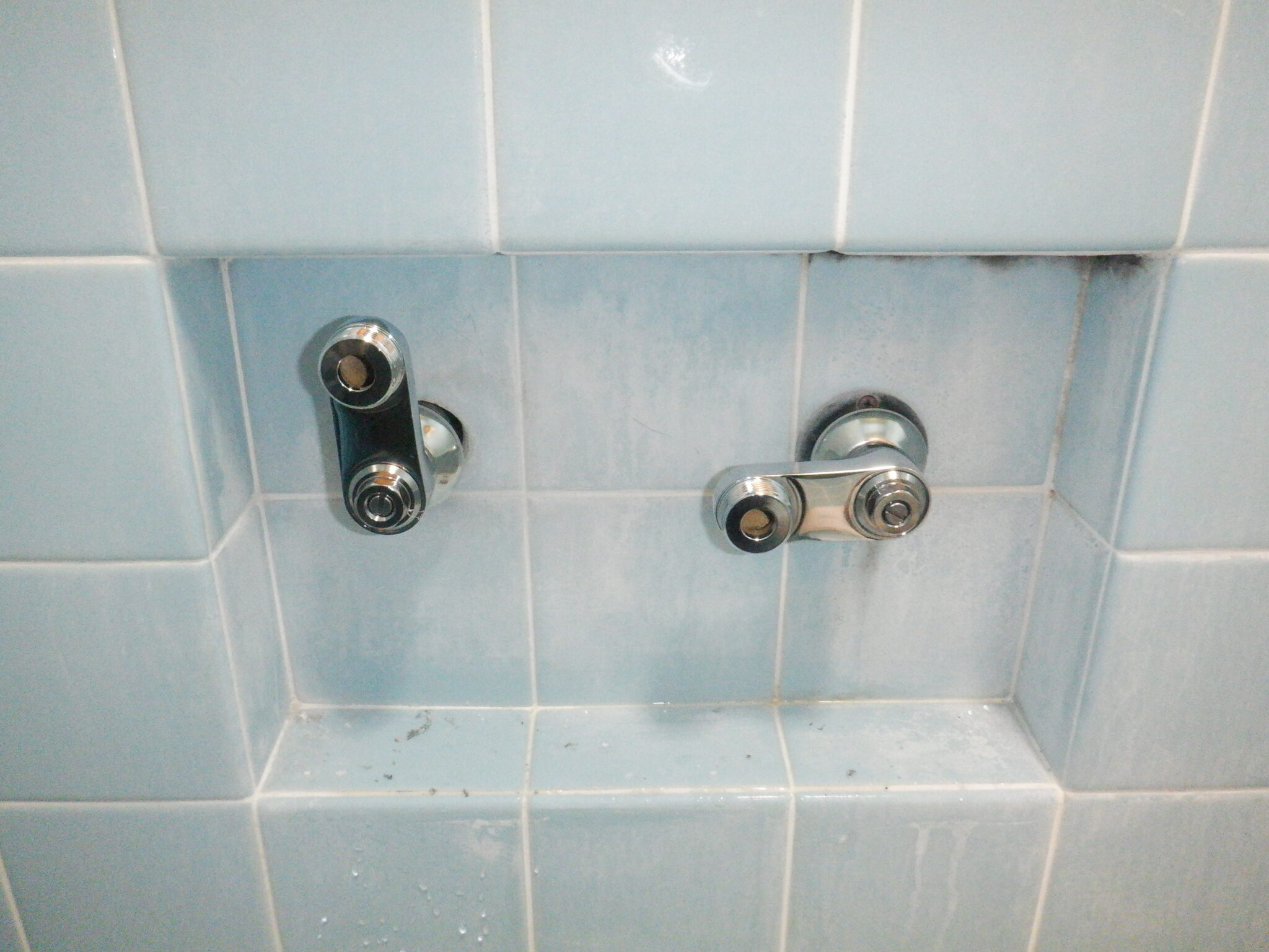 MYM MS2000【後継品・代替品へ交換】 浴室 壁付ｻｰﾓ･ｼｬﾜｰ水栓 | あなたにも出来るかも？水道修理のブログ