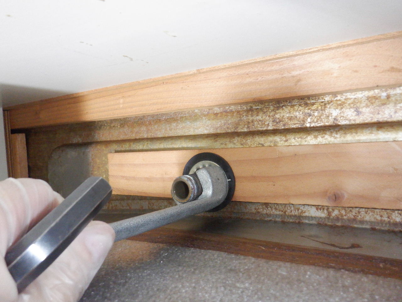 TOTO TK3S ｷｯﾁﾝ用 台付2穴2ﾊﾝﾄﾞﾙ水栓 水漏れ修理 本体取替方法（ｼﾝｸﾞﾙﾚﾊﾞｰ水栓へ変更） | あなたにも出来るかも？水道修理のブログ