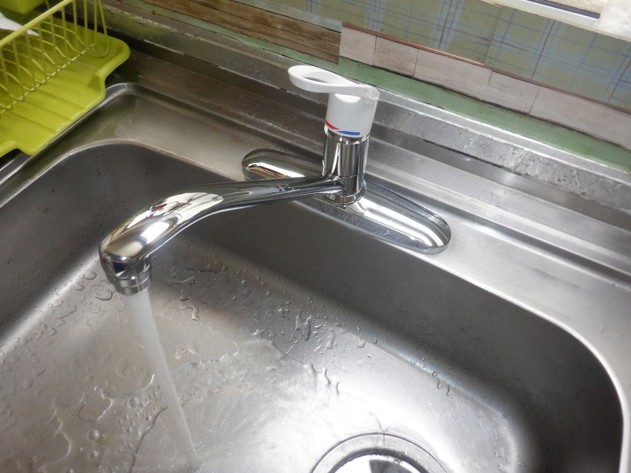 TOTO TK3S ｷｯﾁﾝ用 台付2穴2ﾊﾝﾄﾞﾙ水栓 水漏れ修理 本体取替方法（ｼﾝｸﾞﾙﾚﾊﾞｰ水栓へ変更） | あなたにも出来るかも？水道修理のブログ