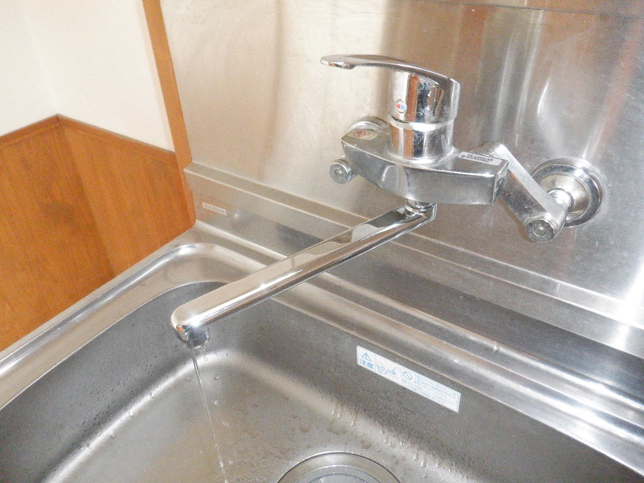 TOTO TKJ30U3R【ｶｰﾄﾘｯｼﾞ交換方法、後継品・代替品情報】 ﾒﾀﾙｼﾞｮｲｼﾘｰｽﾞ ｷｯﾁﾝ壁付ｼﾝｸﾞﾙﾚﾊﾞｰ水栓 水漏れ修理 | あなたにも出来るかも？水道修理のブログ