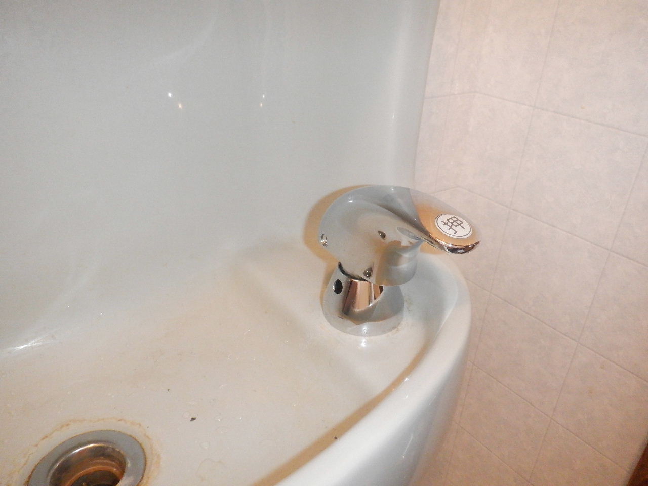 INAX (G)AWL-76AP 埋込式手洗器水栓（ﾌﾟｯｼｭ式）LF-76P 修理方法（水栓本体交換手順） | あなたにも出来るかも？水道 ...