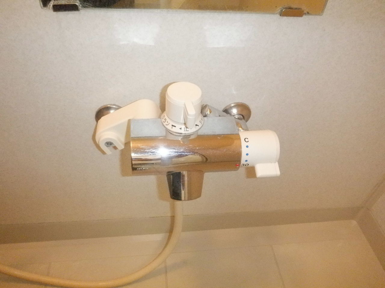 KVK KF132NG ｻｰﾓｽﾀｯﾄ式ｼｬﾜｰ水栓