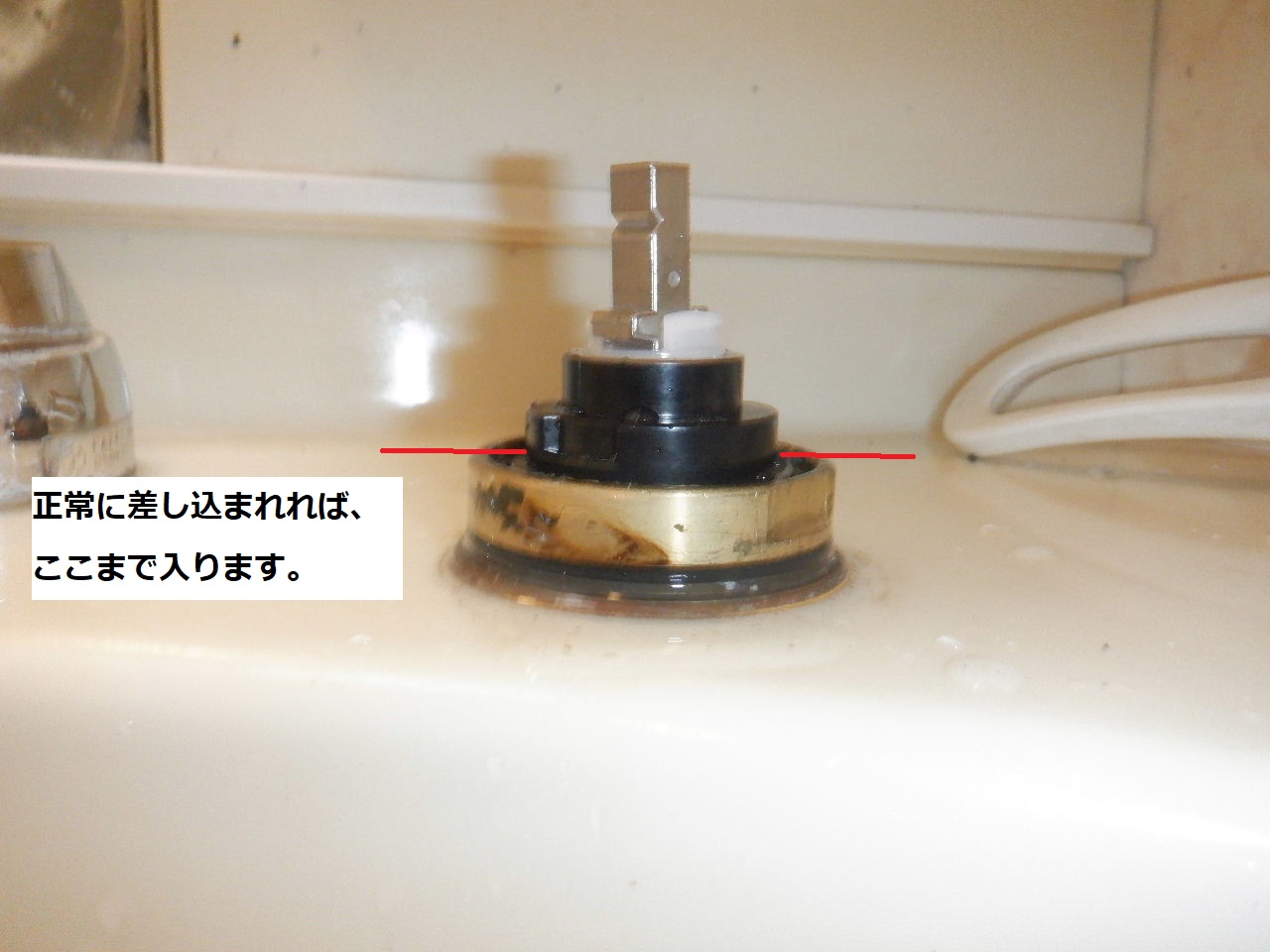 MYM FA241-011【ｶｰﾄﾘｯｼﾞ交換、ｼｬﾜｰﾎｰｽ交換】 洗面ｼﾝｸﾞﾙﾚﾊﾞｰ式洗髪ｼｬﾜｰ水栓＜水が止まらない・ﾚﾊﾞｰ下から水漏れ､ｼｬﾜｰﾎｰｽ水漏れ＞修理方法 ※NAiS ...