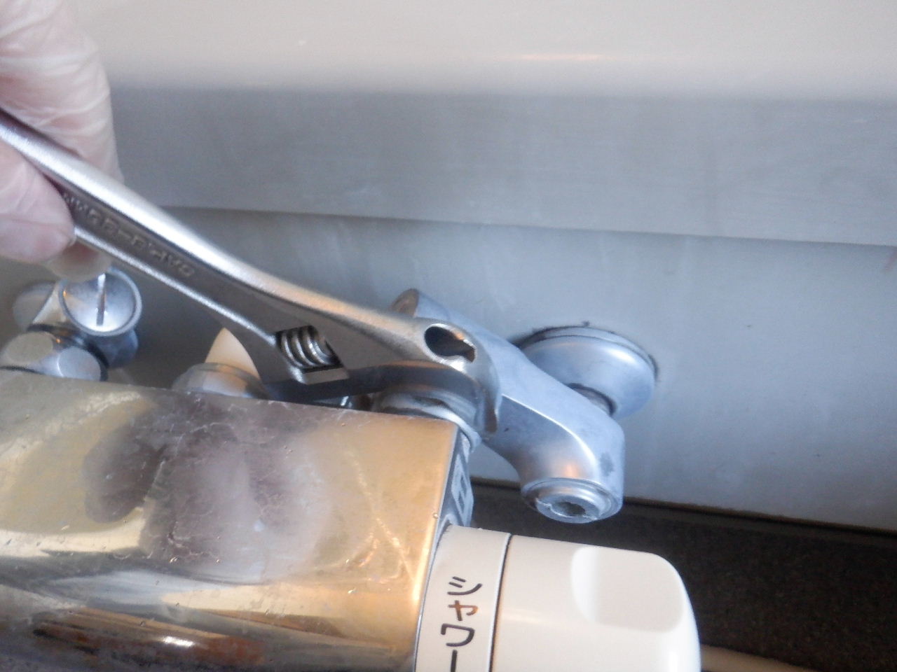 MYM MS6000【温調ｶｰﾄﾘｯｼﾞ､切替ｶｰﾄﾘｯｼﾞ交換】 壁付ｻｰﾓｽﾀｯﾄ式ｼｬﾜｰ水栓＜温度調節が出来ない、水が止まらない＞修理方法 | あなたにも出来るかも？水道修理のブログ