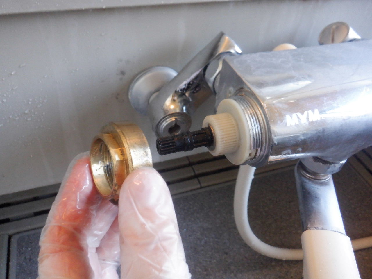 MYM MS6000【温調ｶｰﾄﾘｯｼﾞ､切替ｶｰﾄﾘｯｼﾞ交換】 壁付ｻｰﾓｽﾀｯﾄ式ｼｬﾜｰ水栓＜温度調節が出来ない、水が止まらない＞修理方法 | あなたにも出来るかも？水道修理のブログ