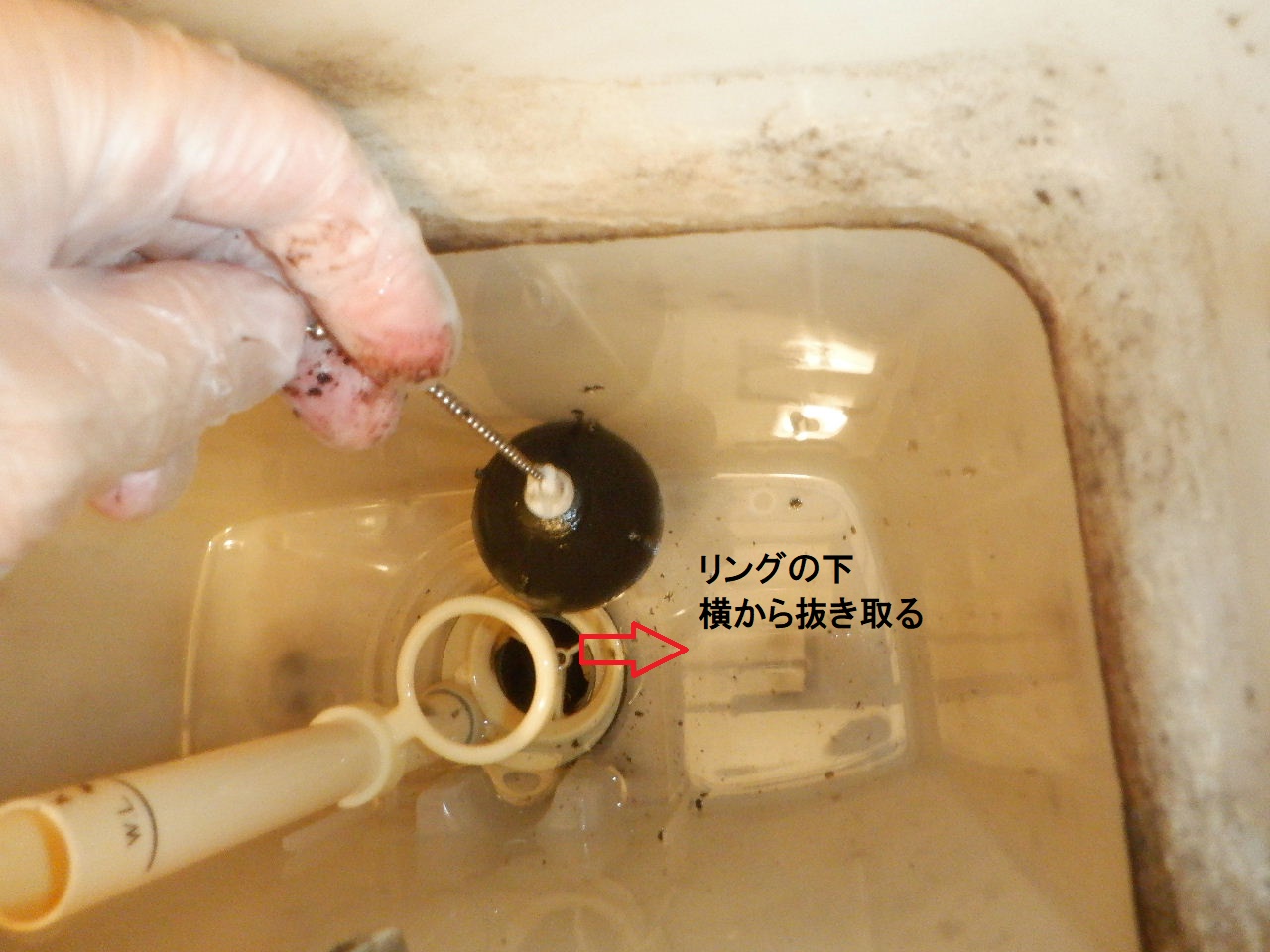 INAX DC-1890S【ﾎﾞｰﾙﾀｯﾌﾟ･ﾌﾛｰﾄｺﾞﾑ玉交換手順】 手洗い付ﾛｰﾀﾝｸ「ﾚｽｶｰｻｼﾘｰｽﾞ」 水が止まらない 修理方法 | あなたにも出来るかも？水道修理のブログ