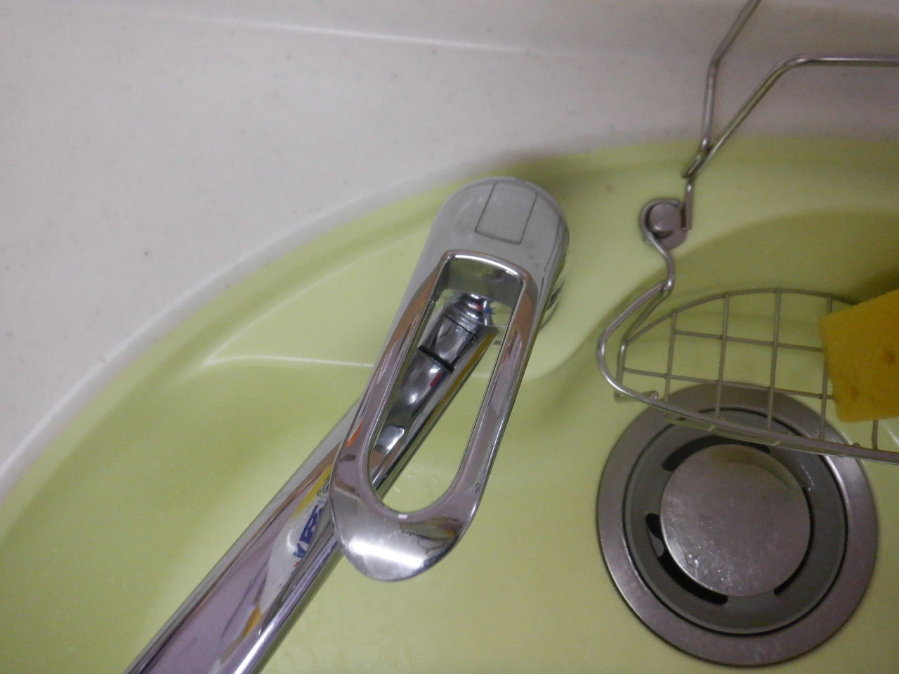 ﾔﾏﾊ(YAMAHA)製ｼｽﾃﾑｷｯﾁﾝ INAX 台付ｼﾝｸﾞﾙﾚﾊﾞｰ水栓 SF-B424S-YA 修理方法【ｶｰﾄﾘｯｼﾞ交換手順 ...