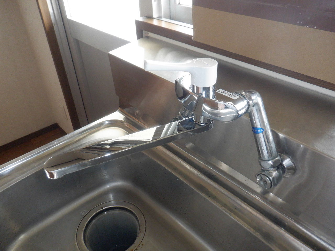 TOTO TKJ30UX ｷｯﾁﾝ壁付ｼﾝｸﾞﾙﾚﾊﾞｰ水栓 ＜吐水ﾊﾟｲﾌﾟ接続部から水漏れ＞（修理部品供給終了品） 簡単な水栓本体部交換方法 | あなたにも出来るかも？水道修理のブログ