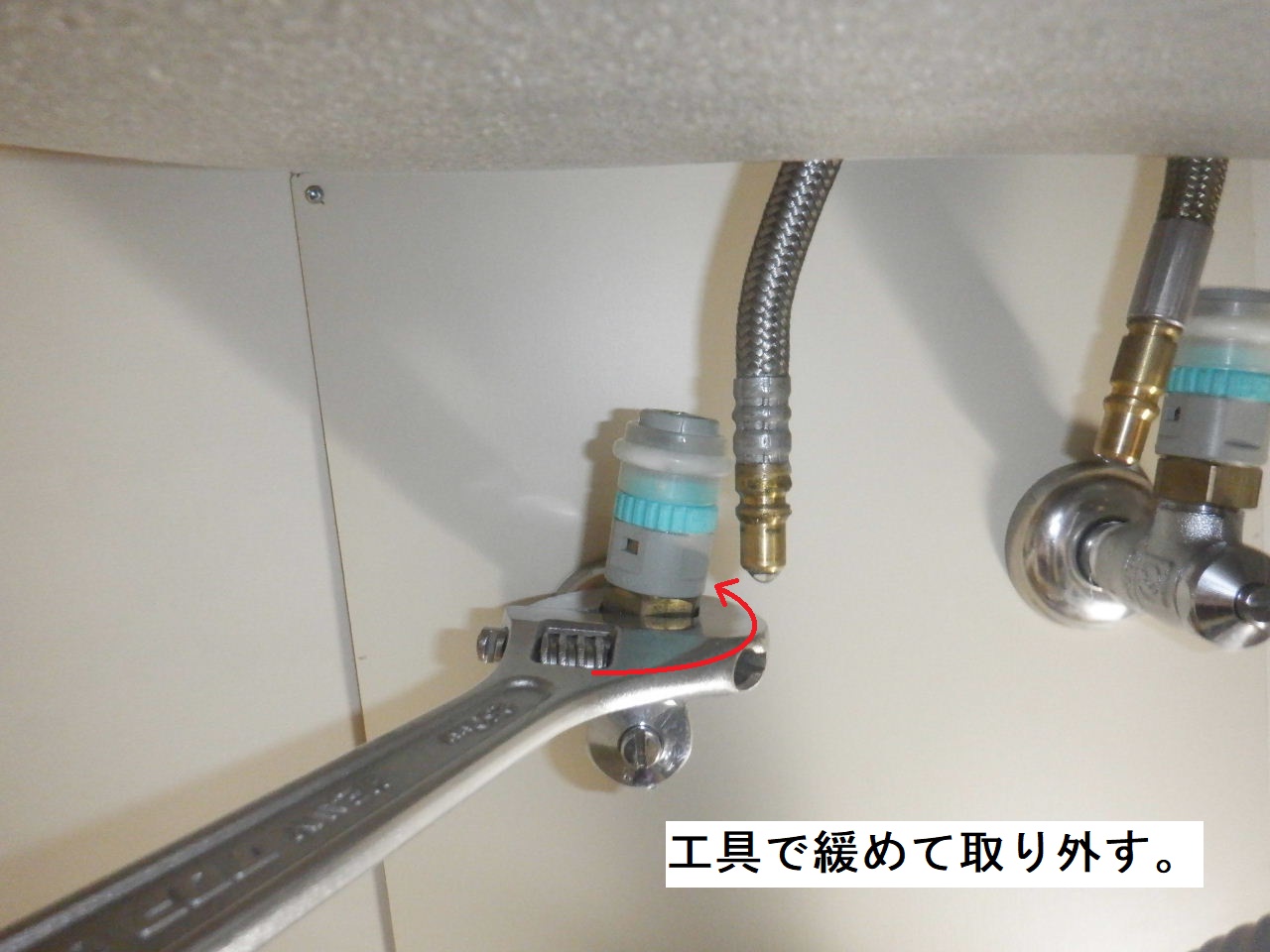 TOTO TKJ31F【水栓本体交換・取り外し方法】【下げ吐水】 台所ｼﾝｸﾞﾙﾚﾊﾞｰ水栓 （修理部品供給終了品） | あなたにも出来るかも？水道修理のブログ