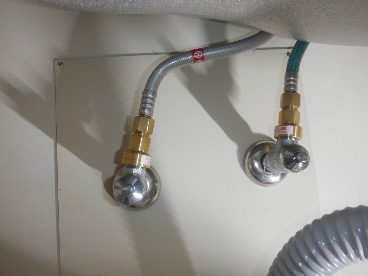 TOTO TKJ31F【水栓本体交換・取り外し方法】【下げ吐水】 台所ｼﾝｸﾞﾙﾚﾊﾞｰ水栓 （修理部品供給終了品） | あなたにも出来るかも？水道修理のブログ