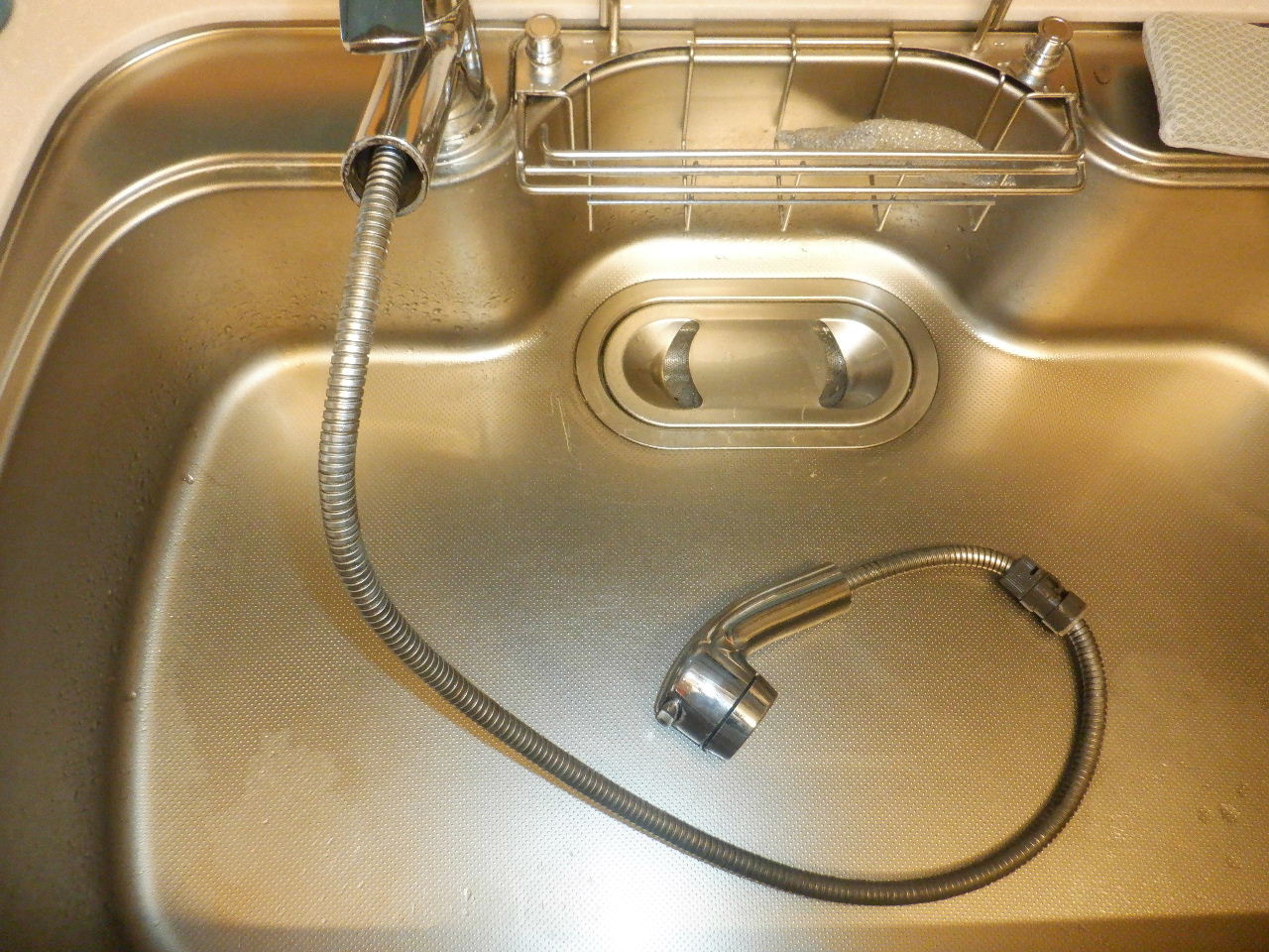 MYM FB276-023【ｶｰﾄﾘｯｼﾞ交換・ｼｬﾜｰﾎｰｽ交換、本体後継品への交換】 台付ｼﾝｸﾞﾙﾚﾊﾞｰ式ｼｬﾜｰ水栓 修理方法 【ﾀｶﾗｽﾀﾝﾀﾞｰﾄﾞｷｯﾁﾝ】 | あなたにも ...