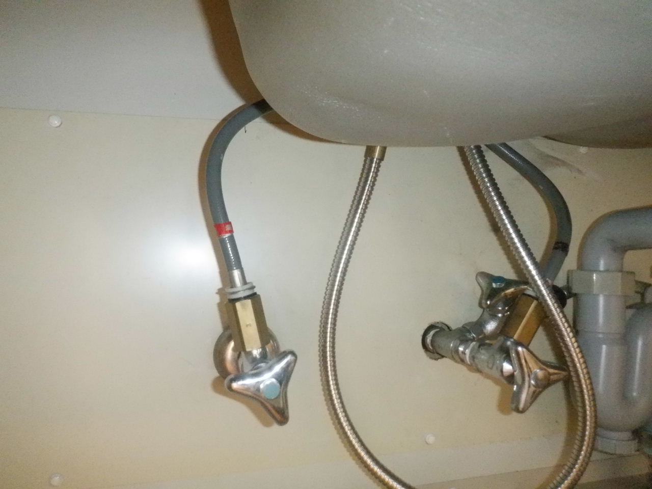 MYM FB276-023【ｶｰﾄﾘｯｼﾞ交換・ｼｬﾜｰﾎｰｽ交換、本体後継品への交換】 台付ｼﾝｸﾞﾙﾚﾊﾞｰ式ｼｬﾜｰ水栓 修理方法 【ﾀｶﾗｽﾀﾝﾀﾞｰﾄﾞｷｯﾁﾝ】 | あなたにも ...