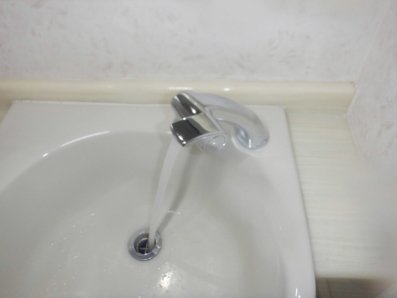 INAX LF-501-CU【本体後継品へ交換】手洗い用立水栓＜水が止まらない＞修理方法 | あなたにも出来るかも？水道修理のブログ