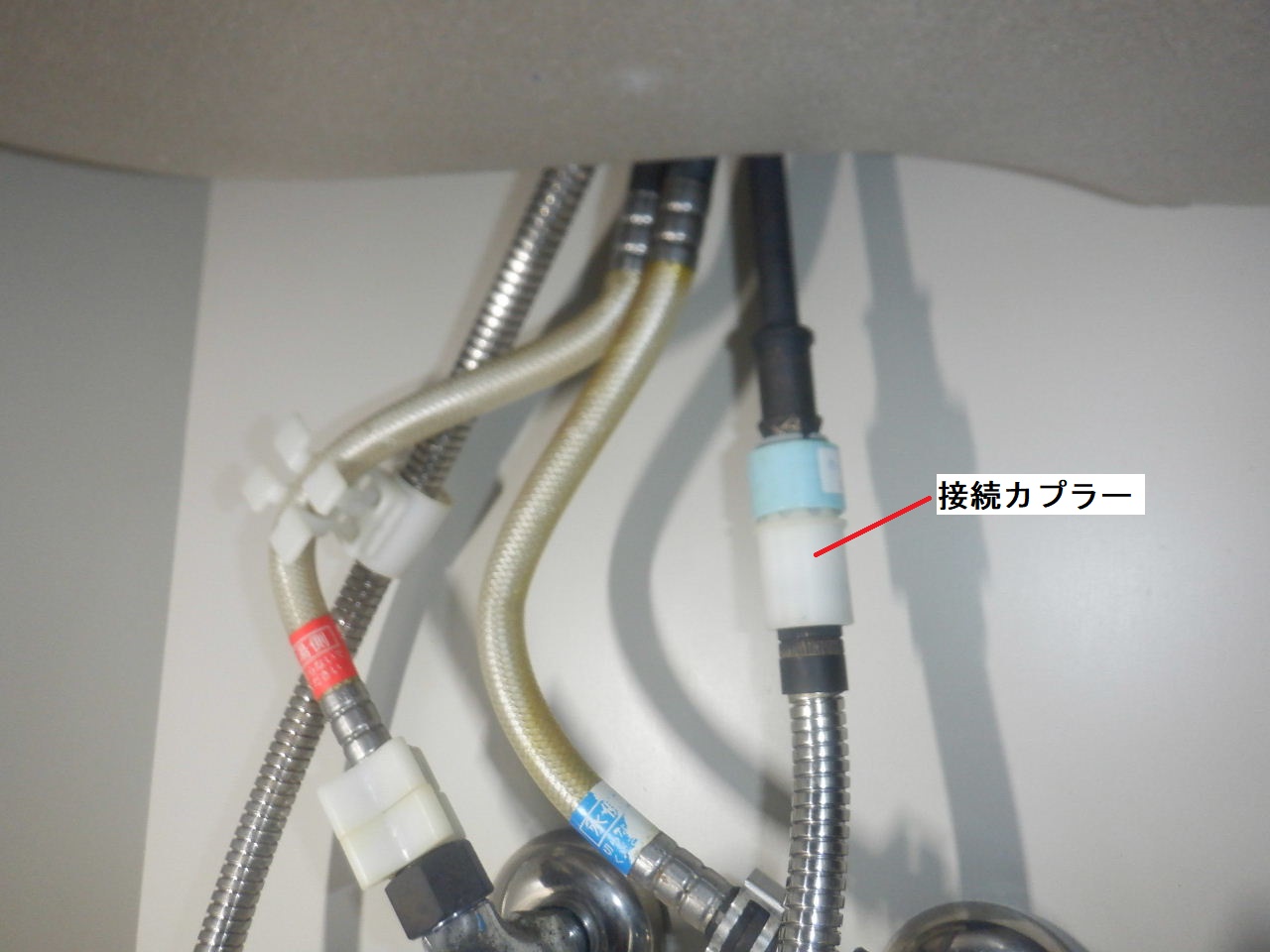 KVK KM590MSGHL【ｶｰﾄﾘｯｼﾞ・ｼｬﾜｰﾎｰｽ交換、水栓本体後継品・代替品へ交換】台付ｼﾝｸﾞﾙﾚﾊﾞｰ式ｼｬﾜｰ水栓