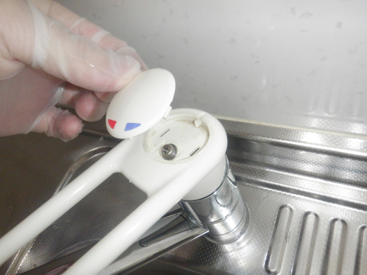 MYM FA237-047【ｶｰﾄﾘｯｼﾞ交換、本体取り外し方・後継品・代替品へ交換】ｷｯﾁﾝ台付ｼﾝｸﾞﾙﾚﾊﾞｰ水栓＜水が止まらない＞修理方法 ※ﾄｽﾃﾑ製ｷｯﾁﾝ | あなたにも出来るか ...