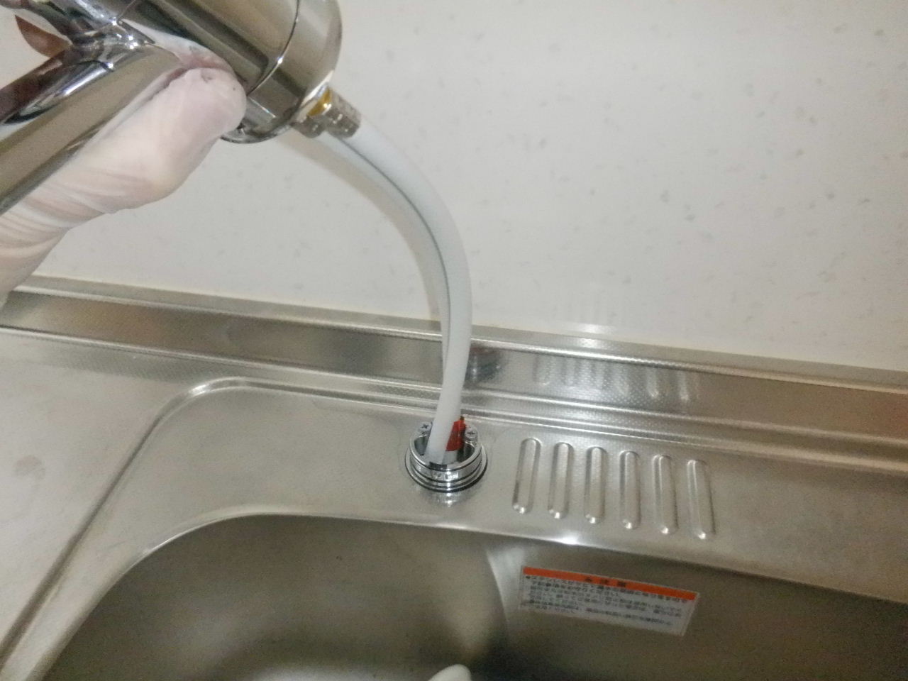 MYM FA237-047【ｶｰﾄﾘｯｼﾞ交換、本体取り外し方・後継品・代替品へ交換】ｷｯﾁﾝ台付ｼﾝｸﾞﾙﾚﾊﾞｰ水栓＜水が止まらない＞修理方法 ※ﾄｽﾃﾑ製ｷｯﾁﾝ | あなたにも出来るか ...