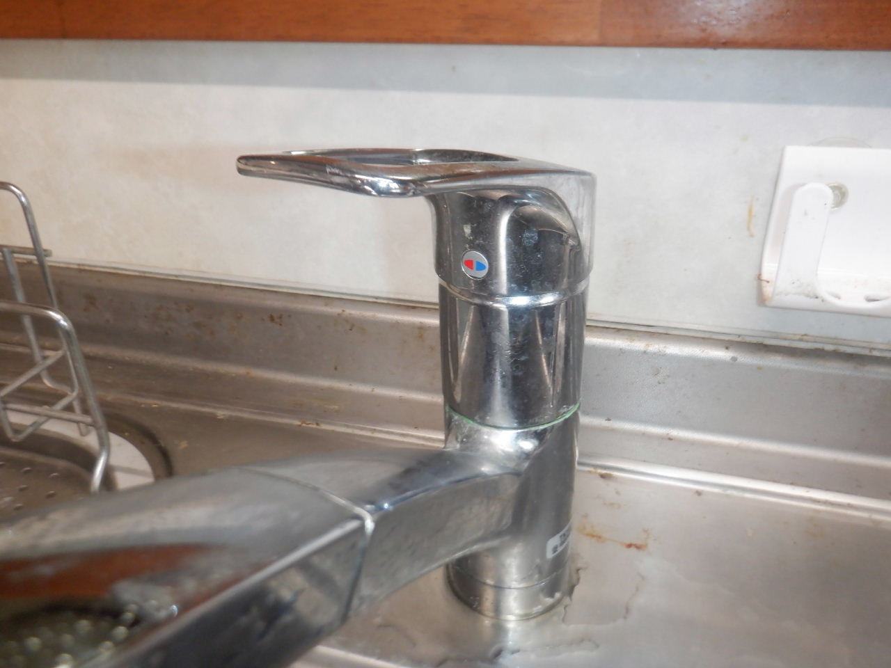 TOTO TKHG31PBR【本体取り外し方、ｶｰﾄﾘｯｼﾞ交換方法】台付ｼﾝｸﾞﾙﾚﾊﾞｰ水栓（ｼｬﾜｰ切替えﾀｲﾌﾟ）＜水が止まらない。本体継ぎ目から水漏れ＞修理方法 | あなたにも出来る ...