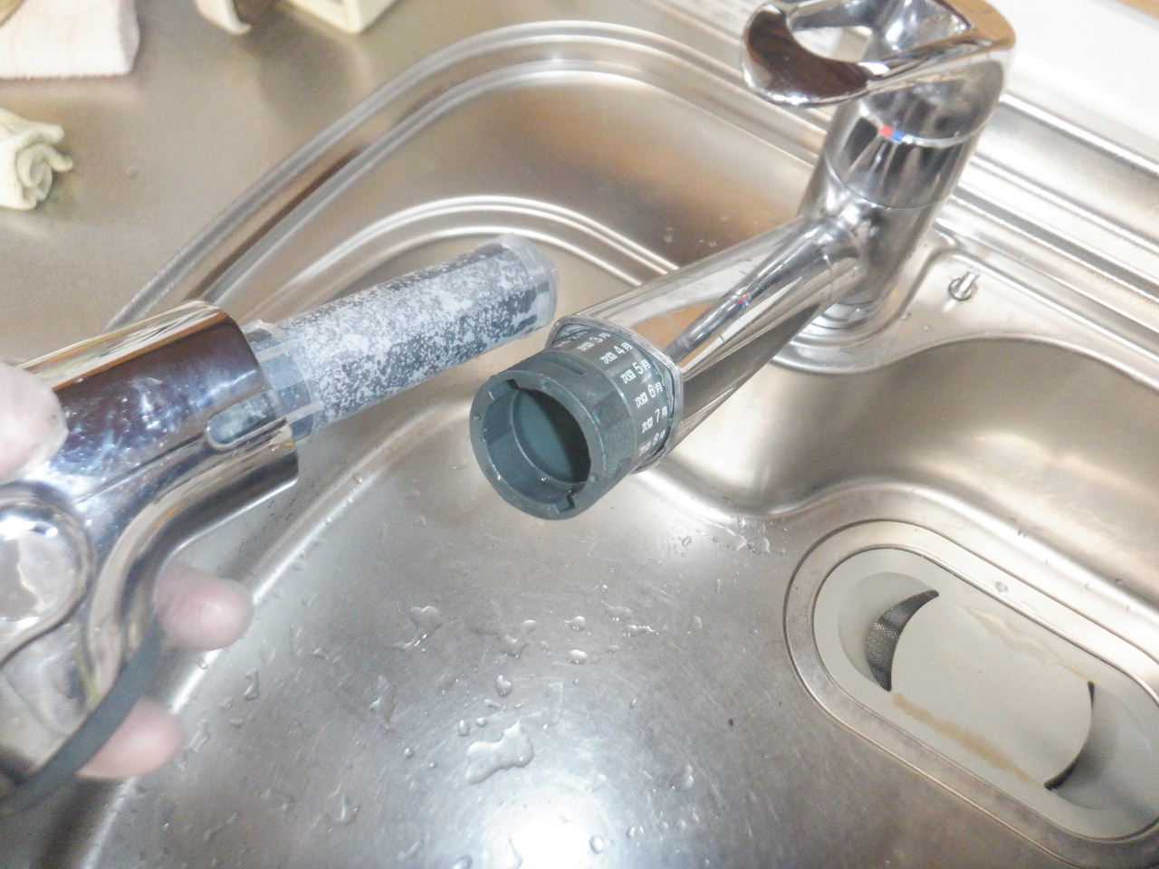 INAX JF-2450SX(JW) 【ﾊﾞﾙﾌﾞｶｰﾄﾘｯｼﾞ交換、ｼｬﾜｰﾎｰｽ交換方法】浄水器内蔵ｼﾝｸﾞﾙﾚﾊﾞｰ水栓