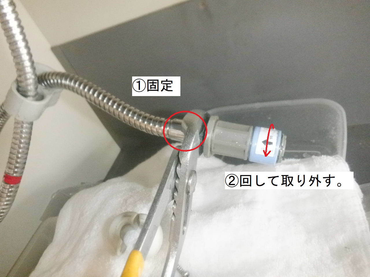 INAX JF-2450SX(JW) 【ﾊﾞﾙﾌﾞｶｰﾄﾘｯｼﾞ交換、ｼｬﾜｰﾎｰｽ交換方法】浄水器内蔵ｼﾝｸﾞﾙﾚﾊﾞｰ水栓